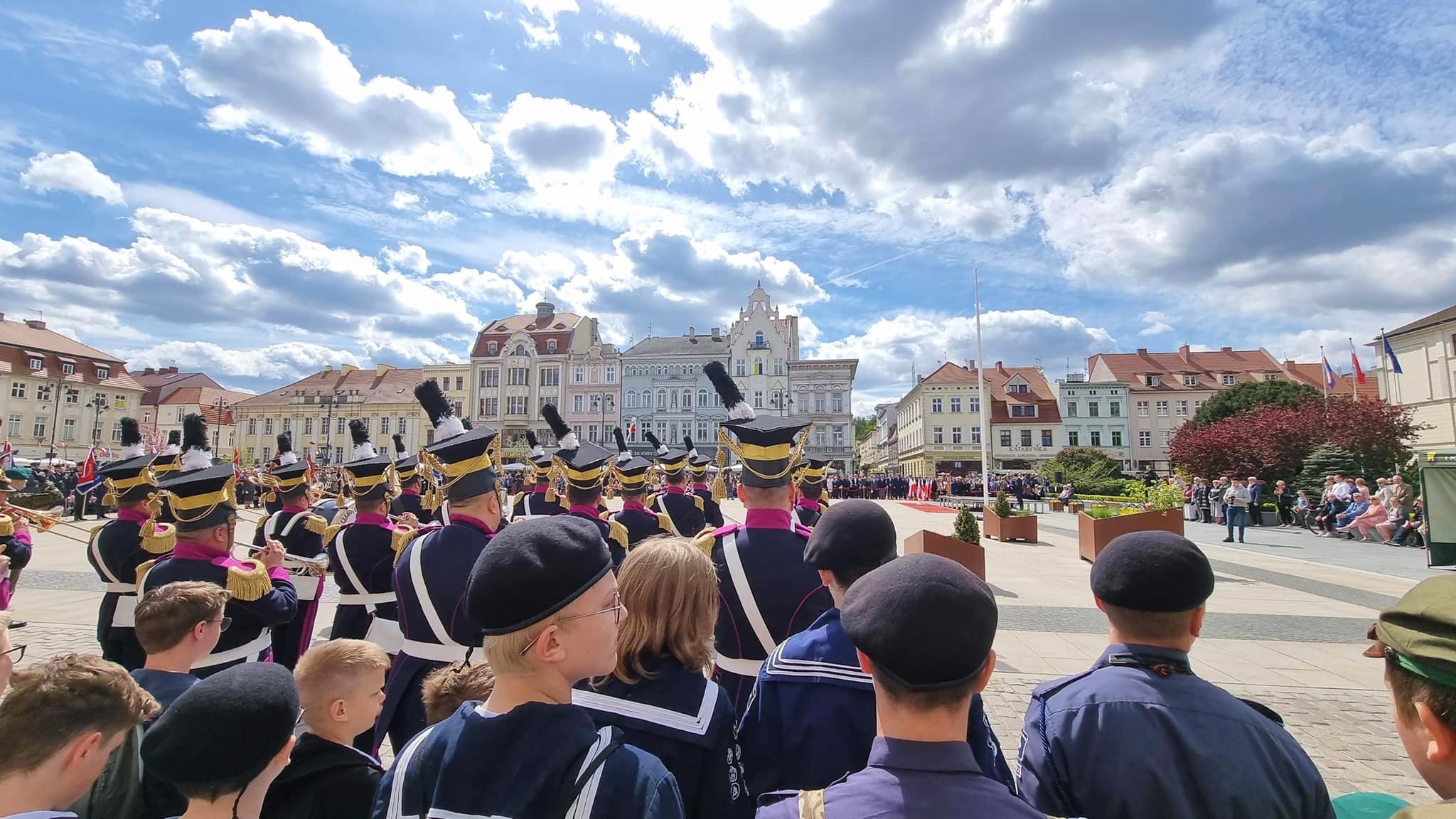 "Służba" eventowa, czyli o inflacji szlachetnego słowa - Tymoteusz Semrau
